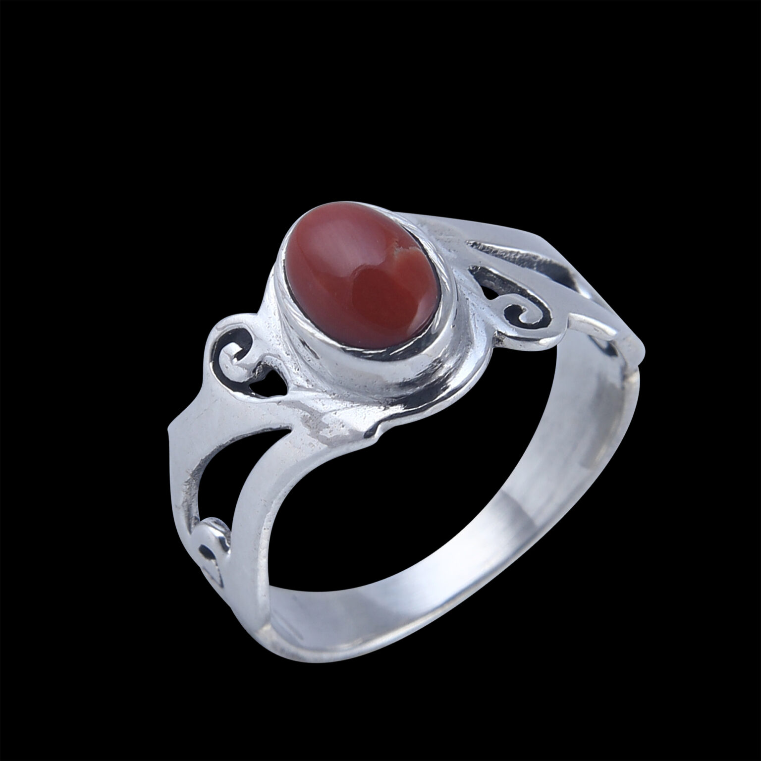 Coral Stone Ring (3.2 Grm) – Maharaja Arts Palace